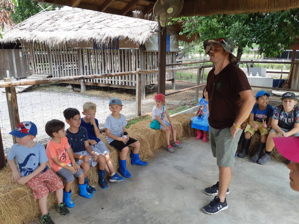 Swedish School Organization in Bangkok makes a day trip to Farm de Lek ...