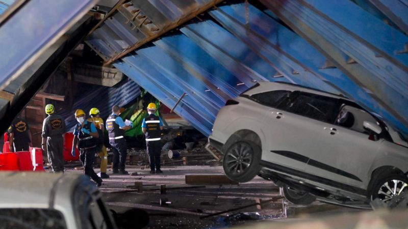 Collapsing bridge in Bangkok kills at least 2 people, many injured and ...